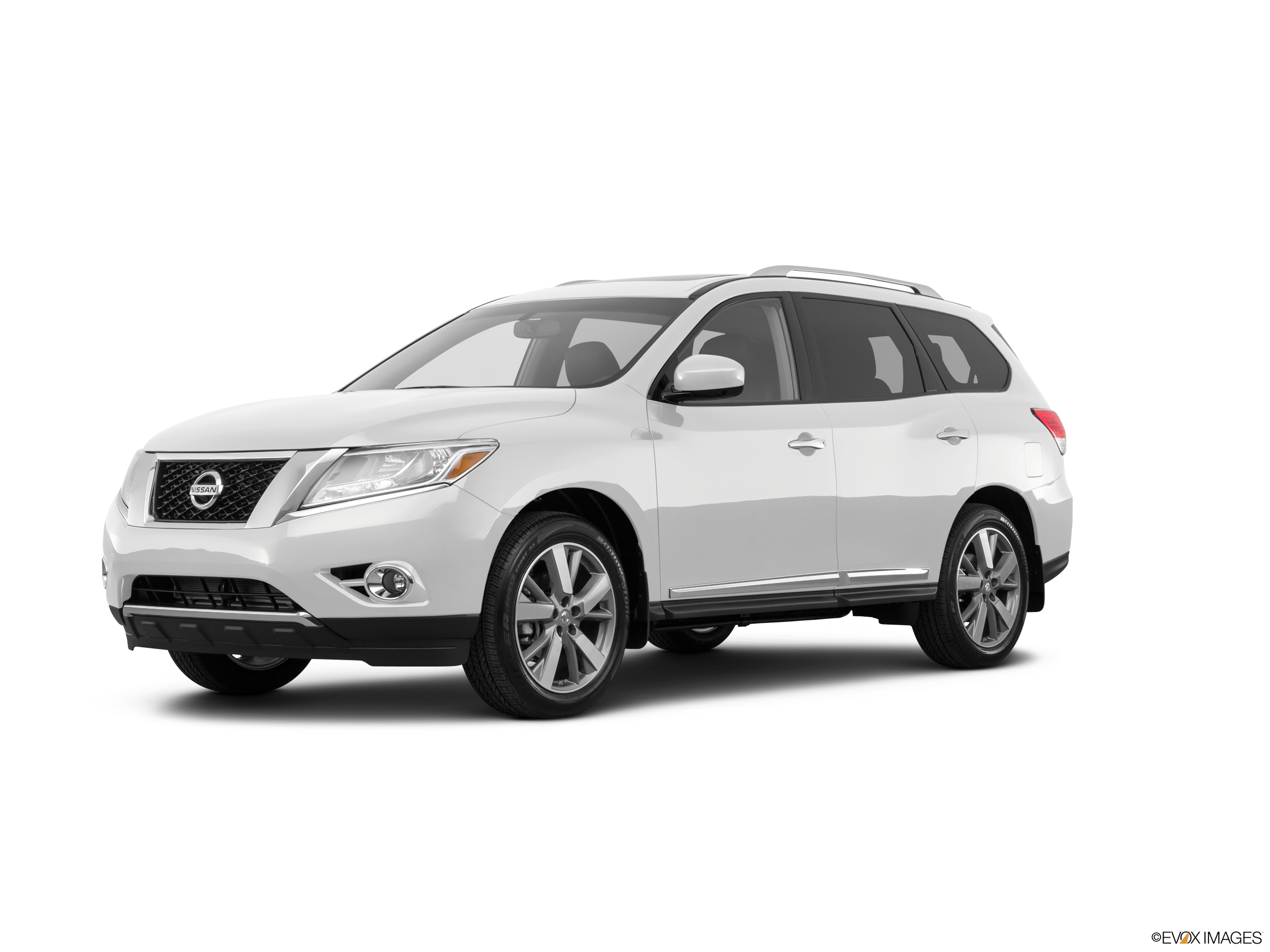 Used 2016 Nissan Pathfinder Platinum Sport Utility 4D Prices | Kelley ...