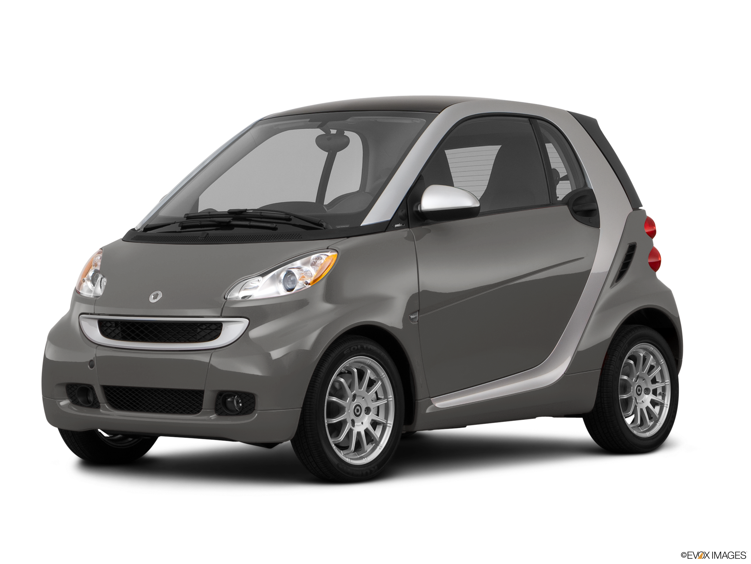 Used 2011 smart fortwo Pure Hatchback Coupe 2D Pricing | Kelley Blue Book