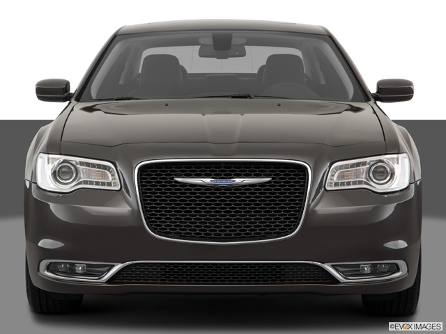 2019 Chrysler 300 Values & Cars for Sale | Kelley Blue Book