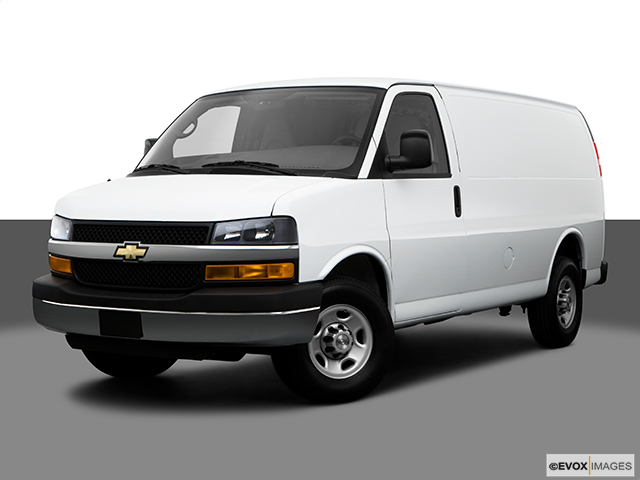 2009 Chevrolet Express 3500 Cargo Pricing, Reviews & Ratings | Kelley ...