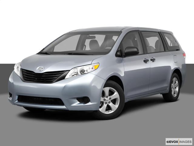 2011 Toyota Sienna | Pricing, Ratings, Expert Review | Kelley Blue Book