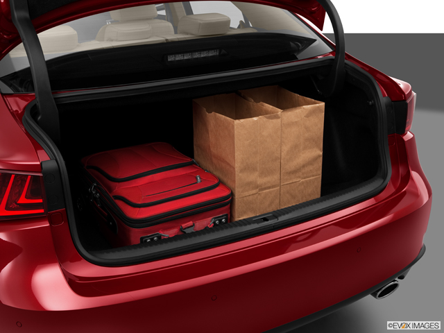 Lexus Is250 Trunk Space Lexus IS250 [EU] (2005) Pictures,
