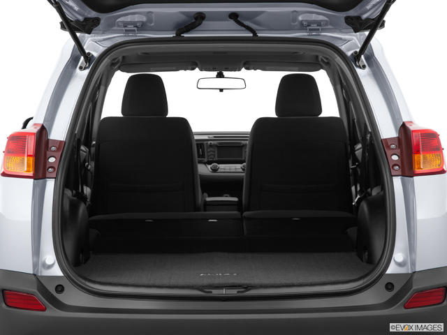 2014 Toyota Rav4 Trunk Space Review: 2014 Toyota RAV4 (With Video)