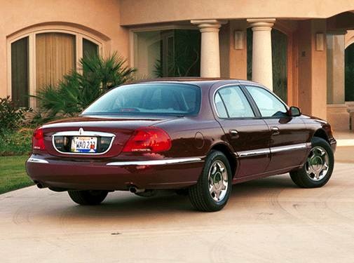 2001 Lincoln Continental Values & Cars for Sale | Kelley Blue Book