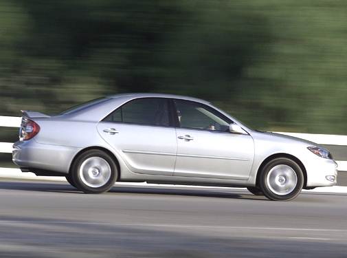 2004 Toyota Camry Values & Cars for Sale | Kelley Blue Book