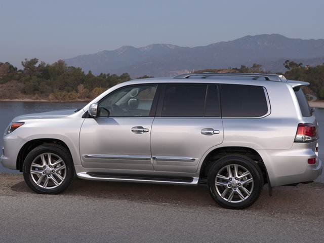 2013 Lexus LX Values & Cars for Sale | Kelley Blue Book