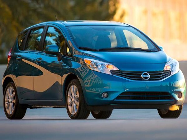 Used 2014 Nissan Versa Note SV Hatchback 4D Prices | Kelley Blue Book