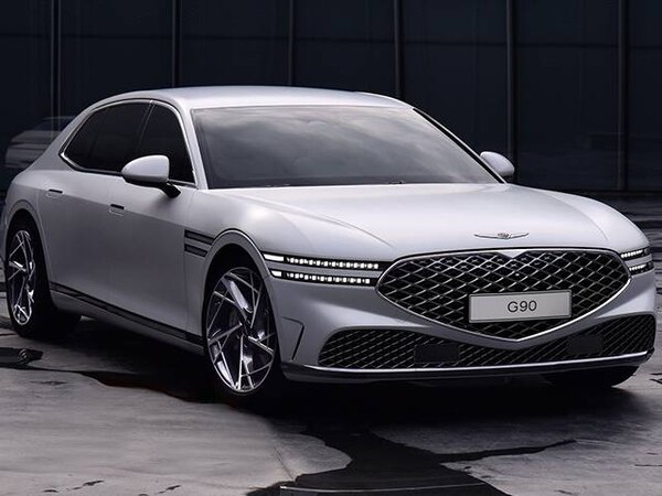 2023 Genesis G90 3.5T Prices and Cost to Own | Kelley Blue Book