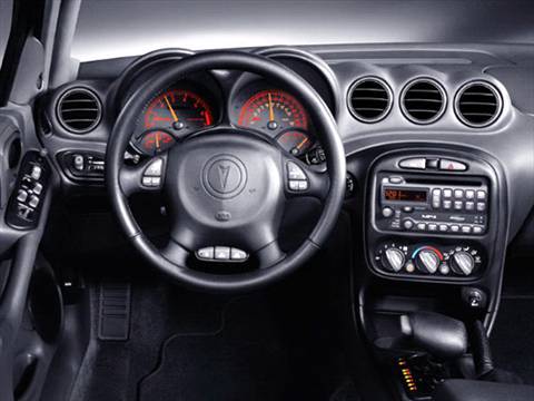 2004 Pontiac Grand Am GT Sedan 4D Pictures and Videos - Kelley Blue Book
